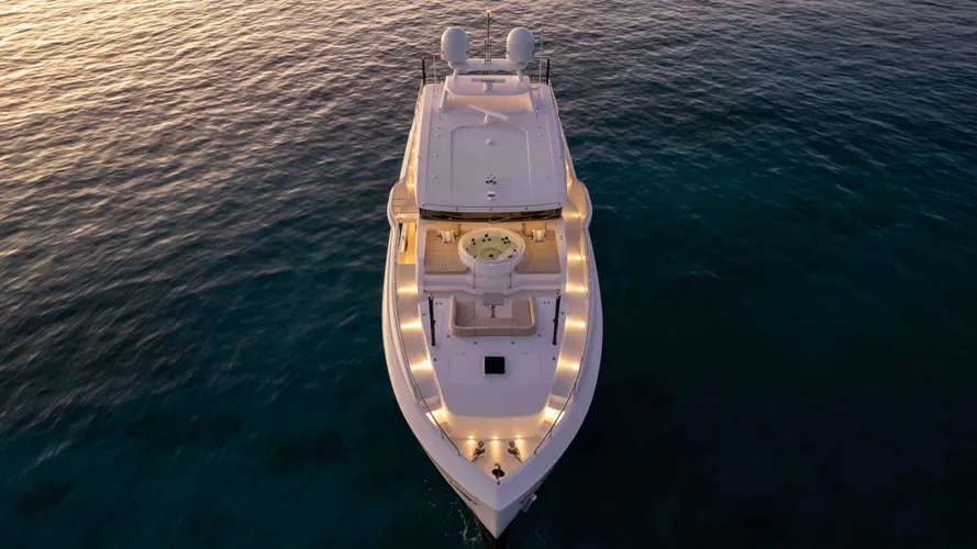 RIO yacht for charter (Horizon, 27.43m, 2023)